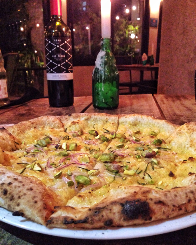 Grazie Napoli - pizzaria à moda de Nápoles - vale a visita